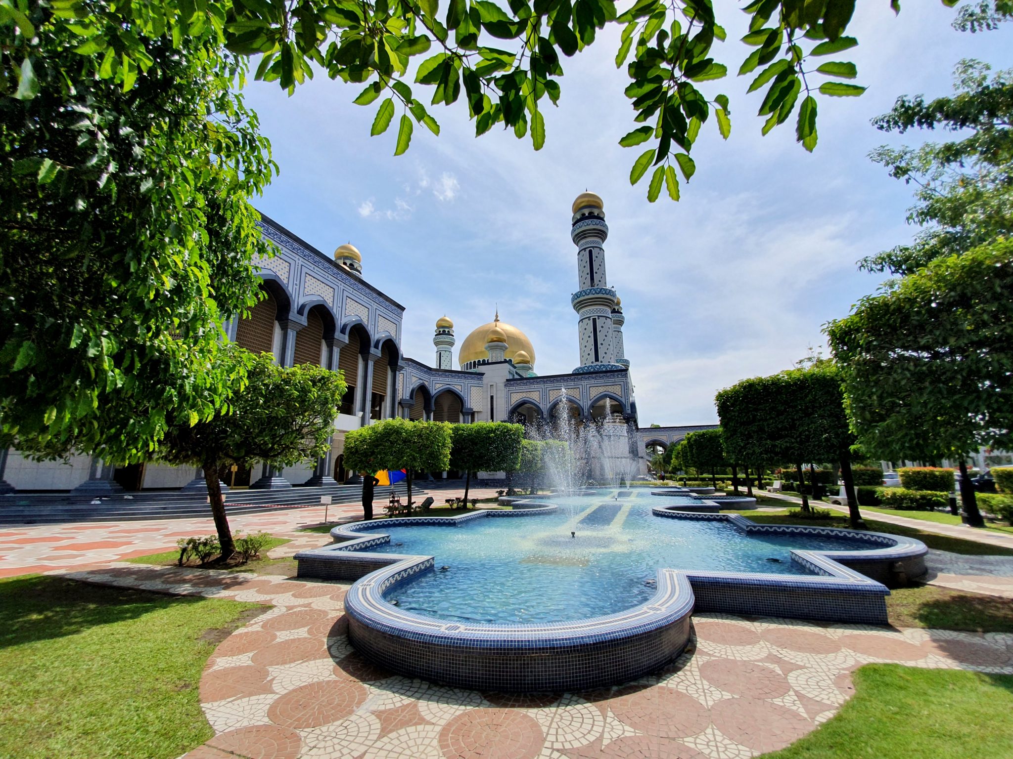 Jame 'Asr Hassanil Bolkiah Mosque | Southeast Asia Travel